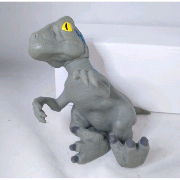 Jurassic World | Toys | Jurassic World Stretchable Dinosaur Stretch ...